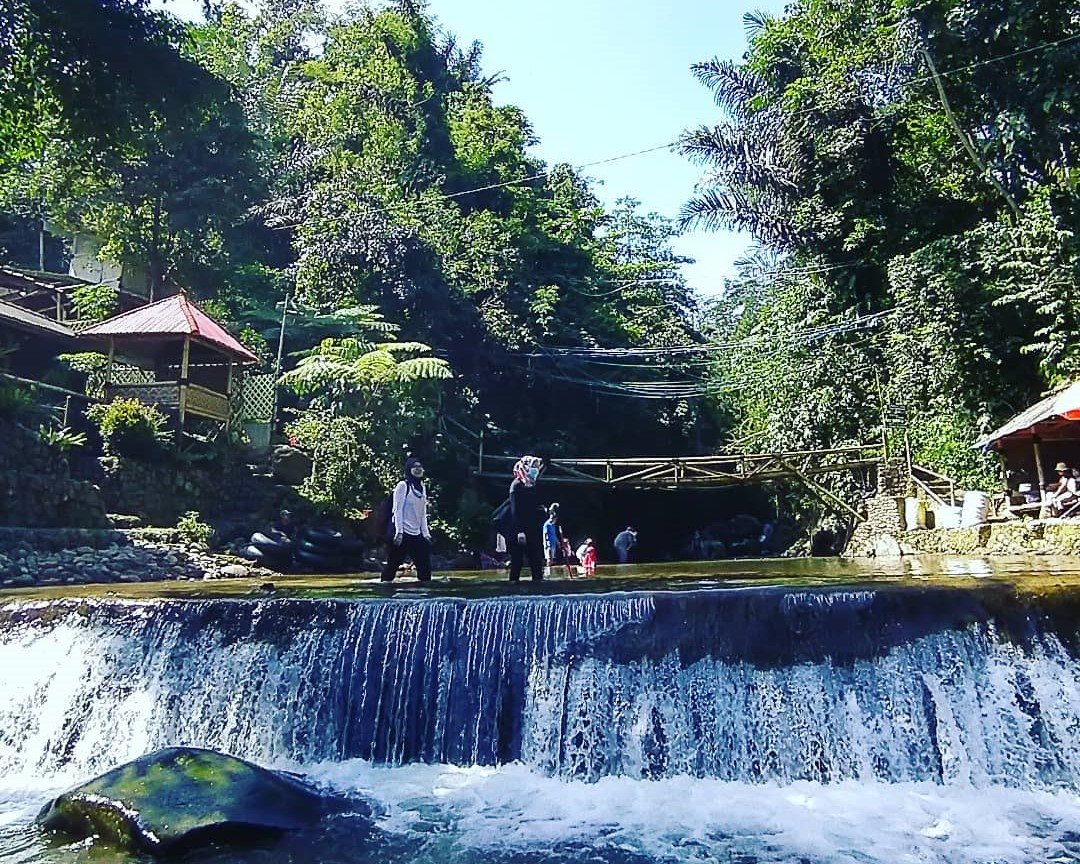 Pesona Wisata Alam Bogor: Menjelajahi Keindahan yang Memikat Hati - Society